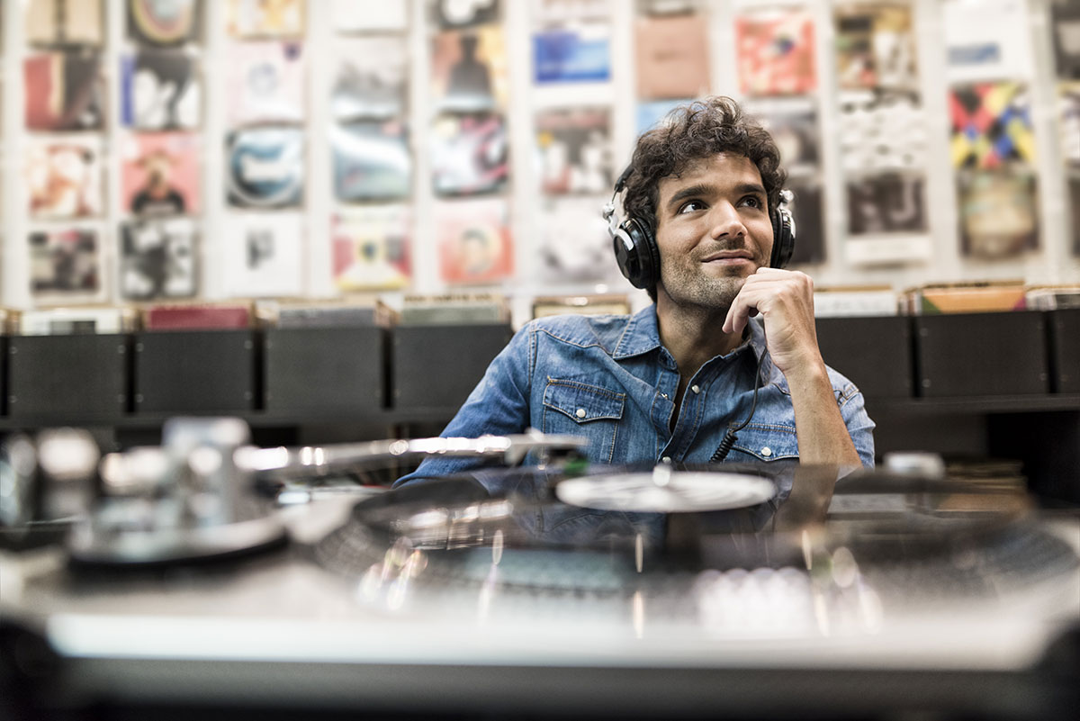 Cómo funciona un sello discográfico - The Imagos